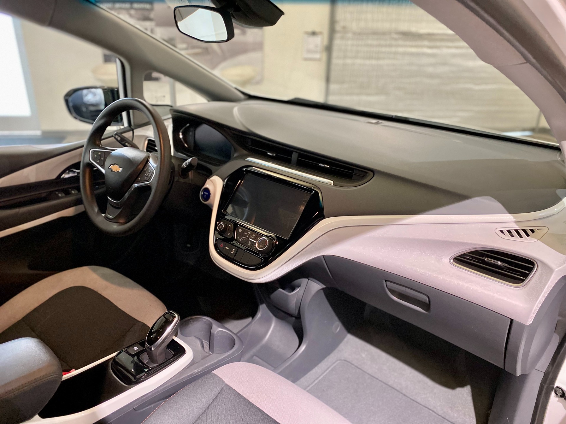 Used 2019 Chevrolet Bolt EV LT For Sale ($26,900) | Cars Dawydiak ...